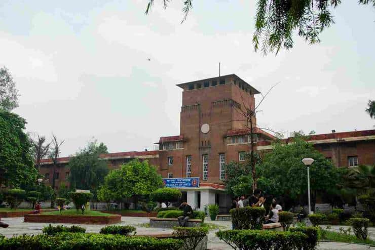 Inside Shri Ram College of Commerce (SRCC), Delhi University: Courses ...